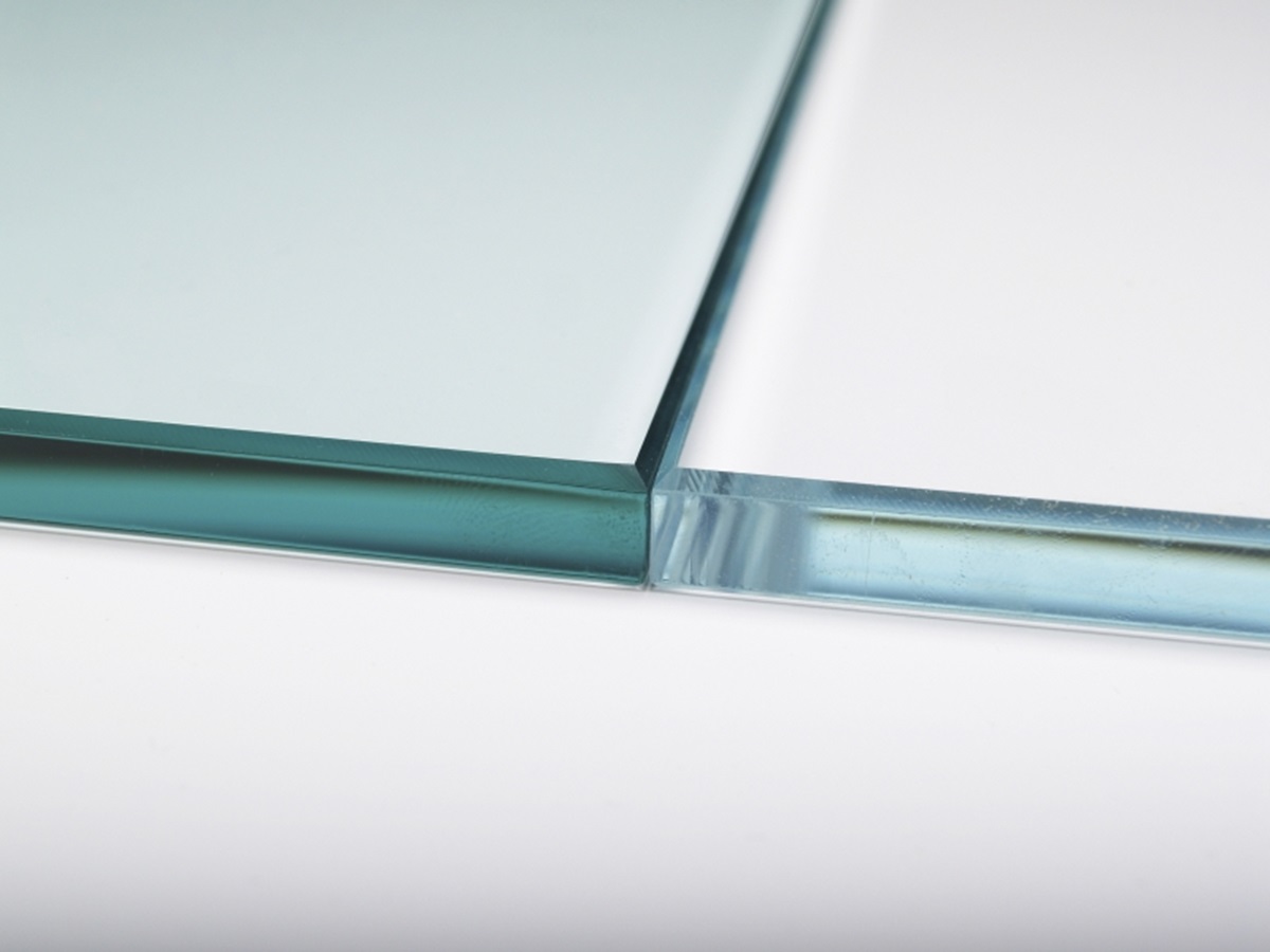 The market benchmark for transparency in glass